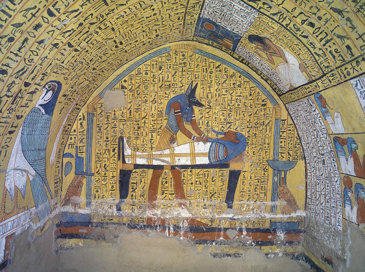 Anubis before embalmed Amennakht - Egypt Museum