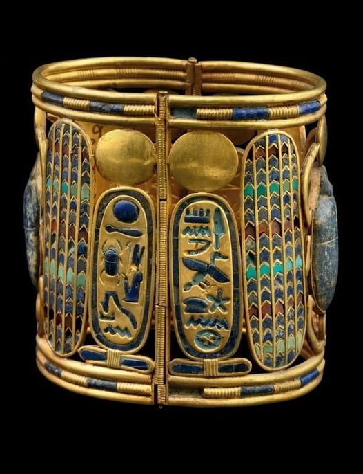 Bracelet of Psusennes I - Egypt Museum