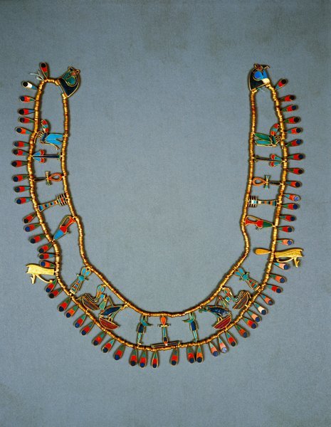 Necklace of Princess Khenmet - Egypt Museum