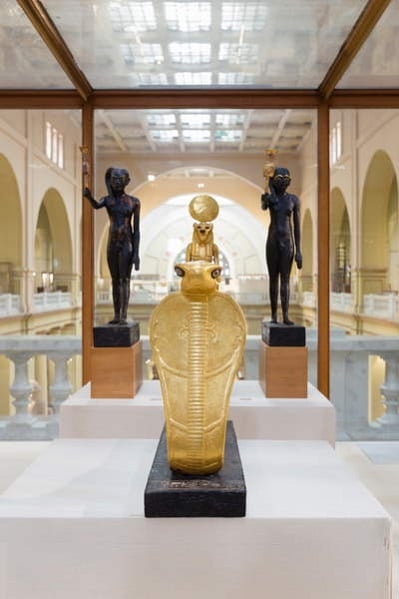 Statue of Netjer-Ankh - Egypt Museum