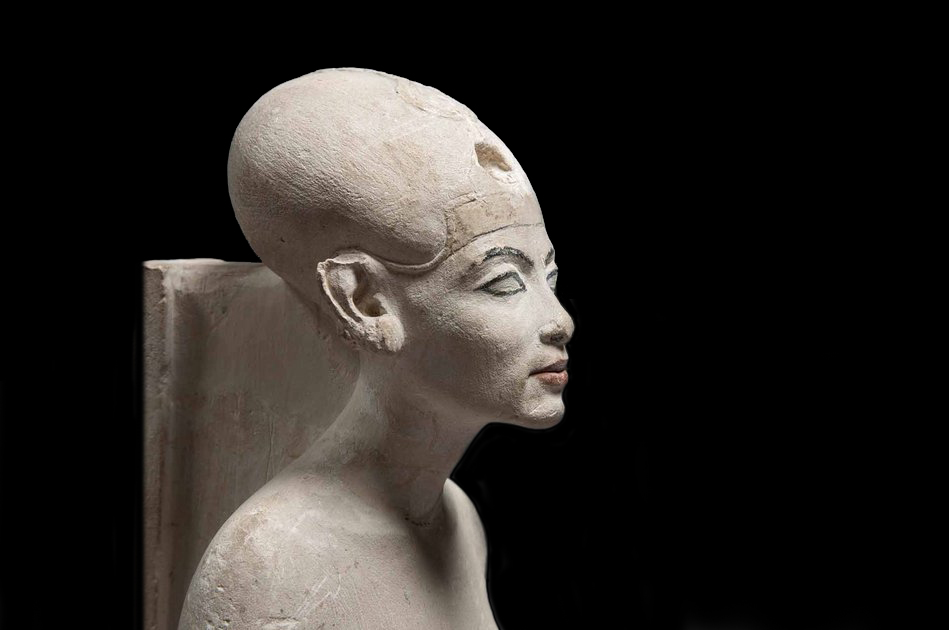 Nefertiti Statue - Egypt Museum