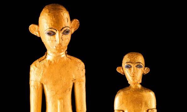 Pre-Dynastic Figures - Egypt Museum